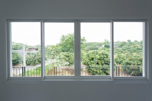 The Benefits of Replacement Sliding Windows