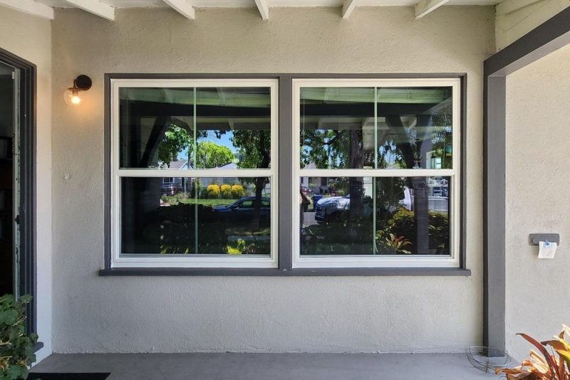Differences Between Single-Hung and Double-Hung Windows?